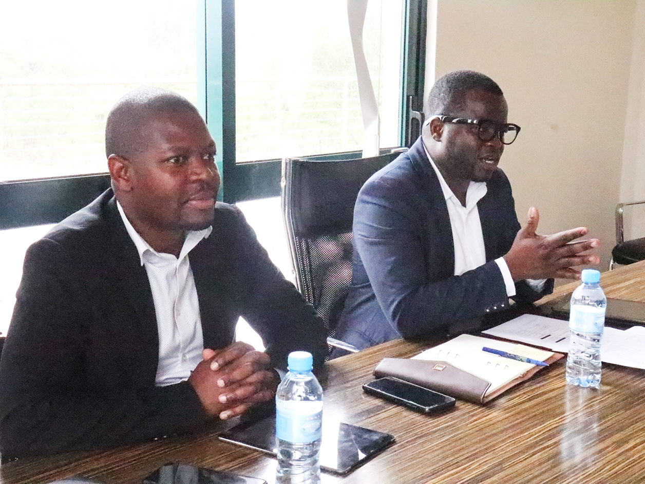 Direcção dos Recursos Humanos apela envolvimento dos antigos directores ...