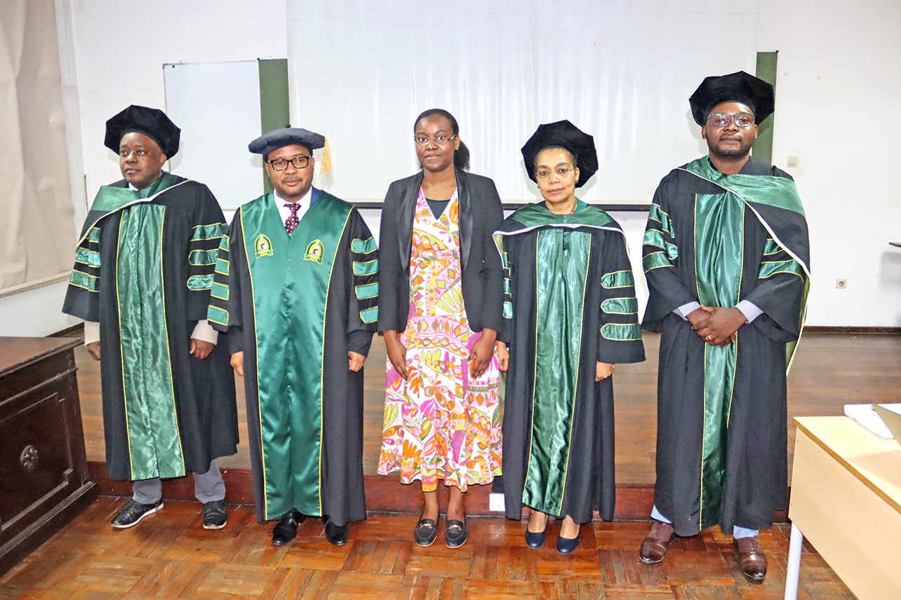 FAVET testemunha primeiro doutoramento - Jornal da Comunidade